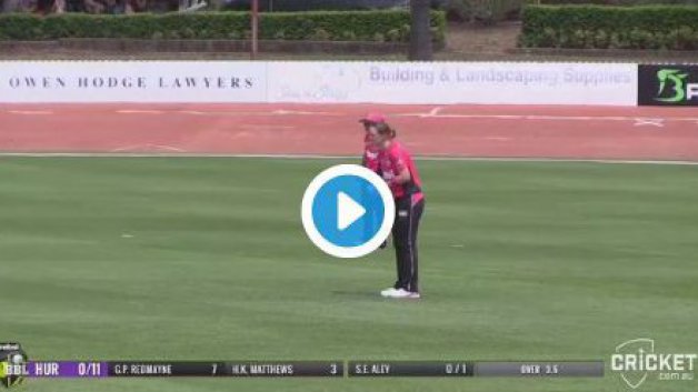 VIDEO: Sarah Aley takes a stunning catch in WBBL