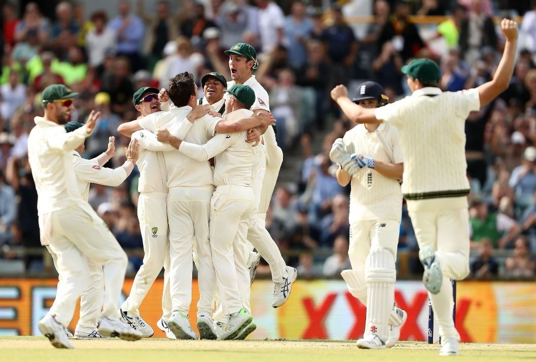 Australia beat rain, damp pitch and England to reclaim Ashes